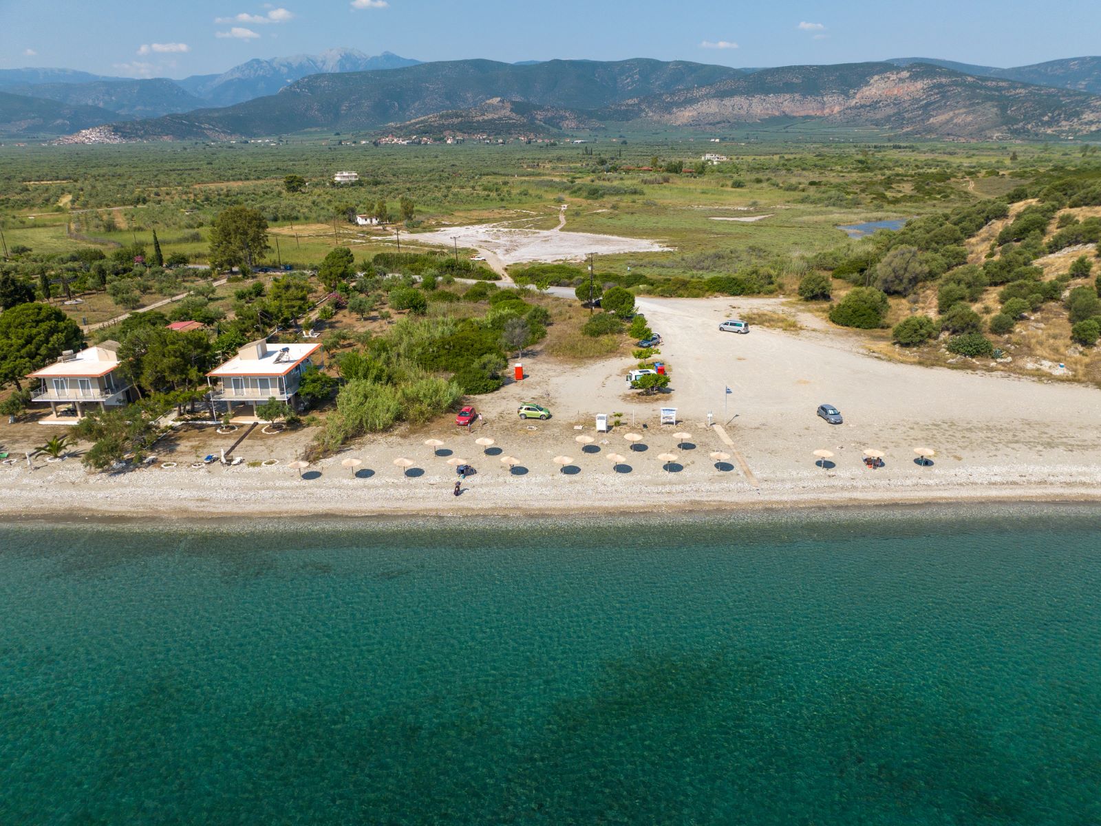 Η παραλία του Χερρονησίου στην Κυνουρία - leonidio24.gr